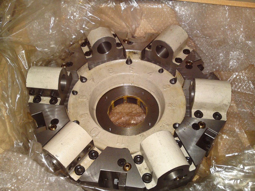 Turret Revolvers - Hitachi Seiki